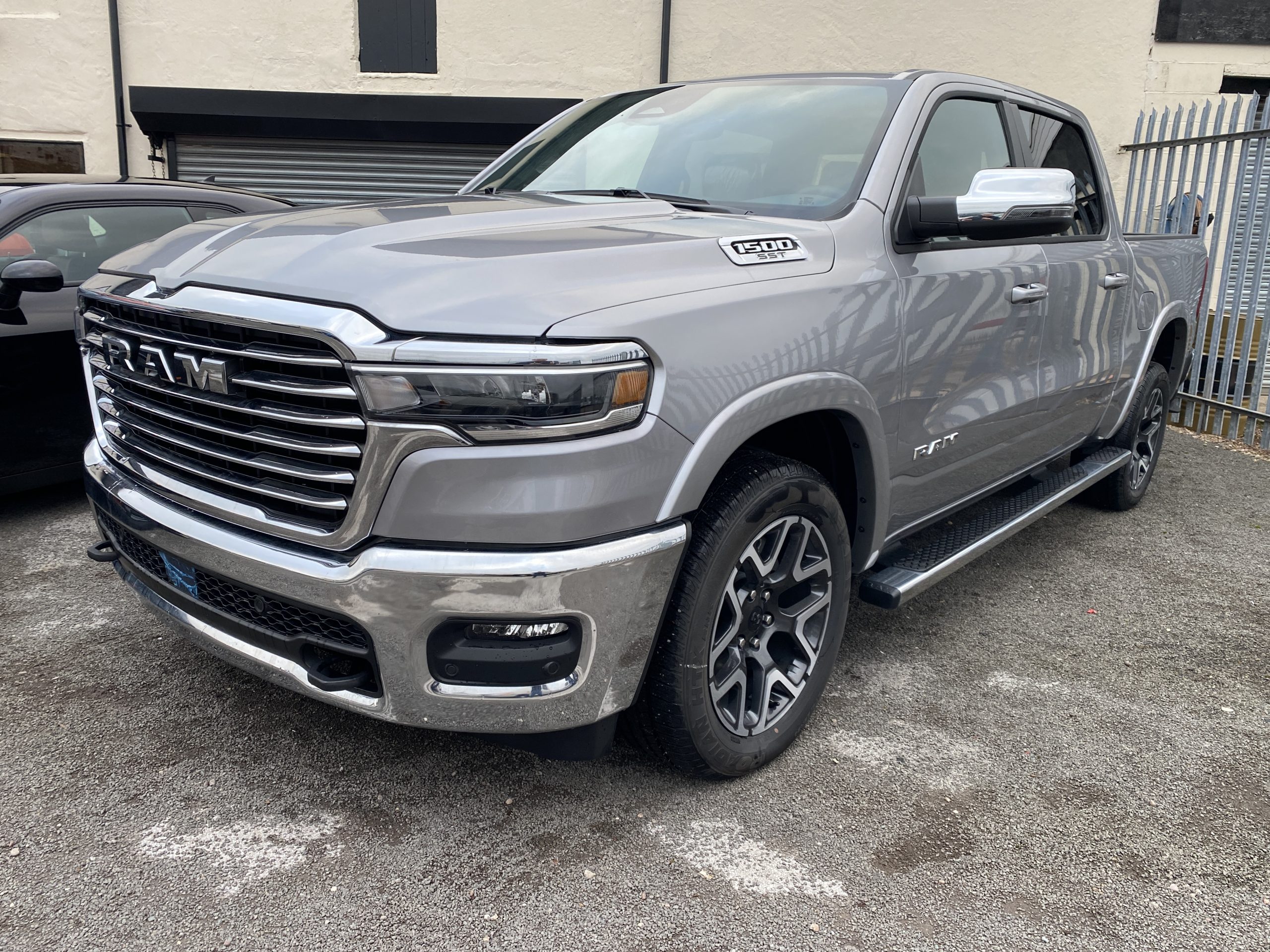 2025 NEW DODGE RAM 1500 LARAMIE — Oldcott Motors : American Car ...